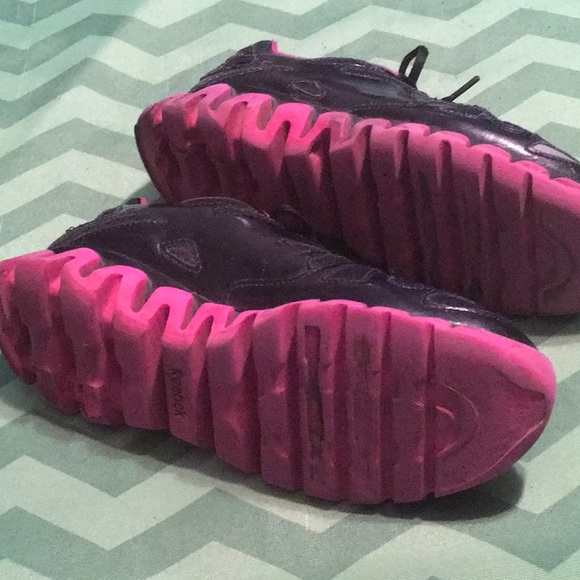 Reeboks | Shoes | Reebok Zig Zags Sneakers | Poshmark